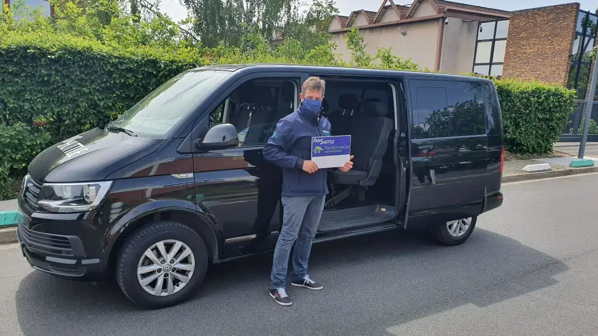 Disneyland Paris - Private Transfer, Multi-day tickets