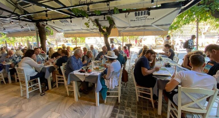 6 Best Restaurants Near Acropolis Athens in Greece